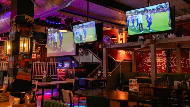 Walkabout: Beer Garden In Reading | DesignMyNight