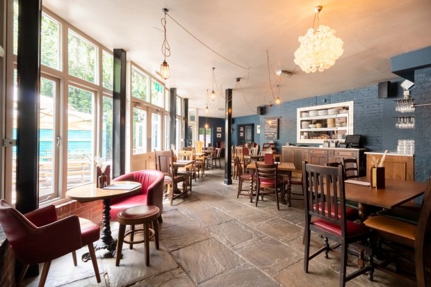 The Rose Pub and Kitchen New Cross | London Pub Reviews | DesignMyNight