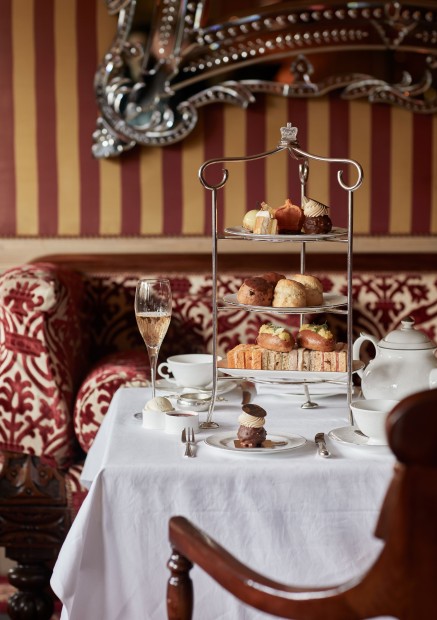 Royal Afternoon Tea: The Rubens At The Palace Hotel | DesignMyNight