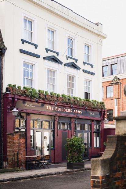 The Builders Arms: Top Chelsea Pub | DesignMyNight