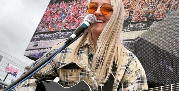 ESTHER TURNER MUSIC | Friar Street, Reading Live Music Reviews ...