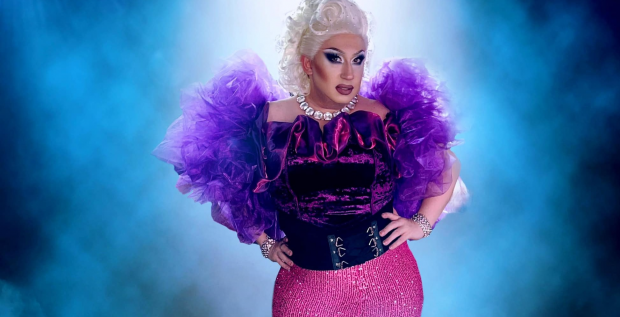 SATURDAY NIGHT CABARET COMEDY ,MAGIC . DRAG BURLESQUE FEATURING COCO ...