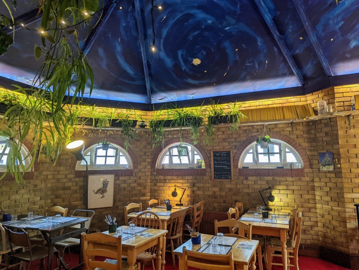 Van Gogh Cafe Kennington