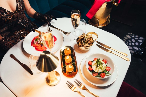 Ricco: Luxury Lounge And Club In London | DesignMyNight