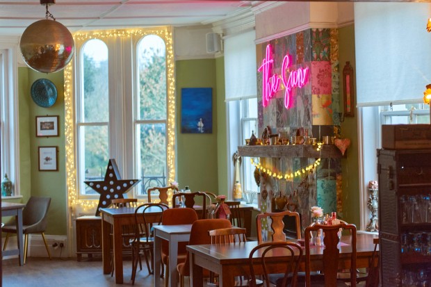 The Sun: Carshalton Pub | DesignMyNight