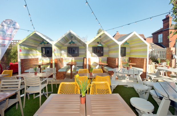 The Draper Arms: Stevenage Sports Pub | DesignMyNight