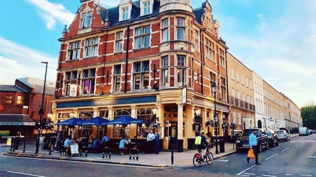 The Angelic Angel: Cheap Islington Pub | DesignMyNight
