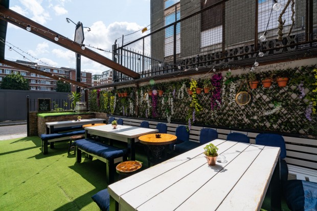 The Admiral Codrington Chelsea | London Pub Reviews | DesignMyNight