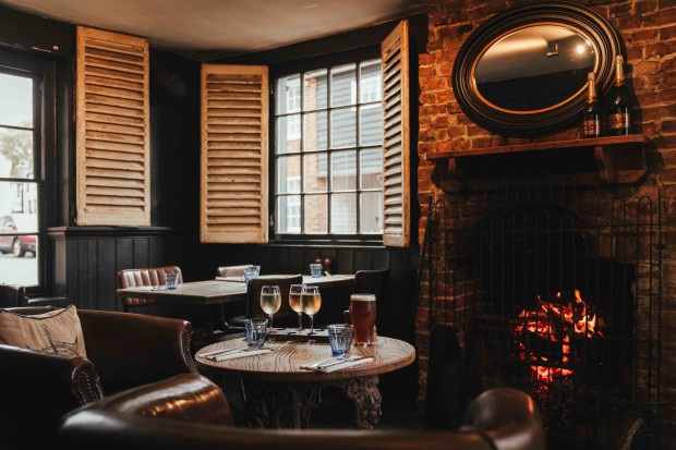 The Ship Inn: Rye Pub With Rooms | DesignMyNight