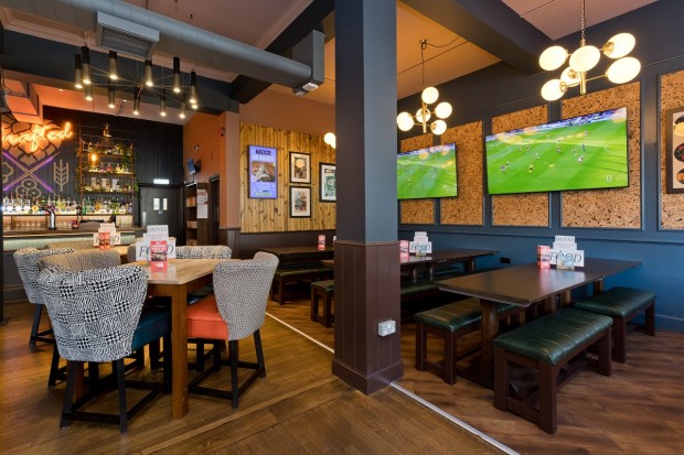 The Chanter: Sports Pub In Edinburgh | DesignMyNight
