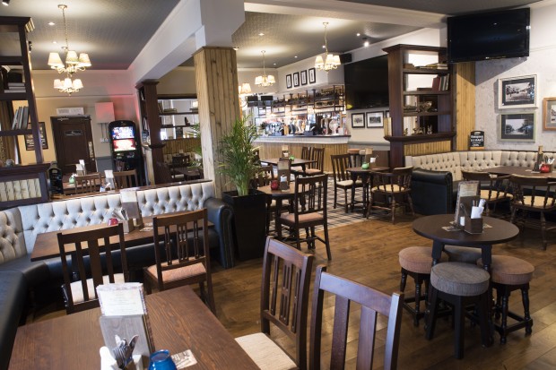 Morning Star: Traditional Pub In Swinton | DesignMyNight