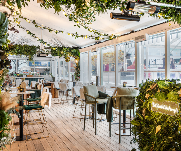 Oasis: Canada Square Park Bar And Terrace | DesignMyNight