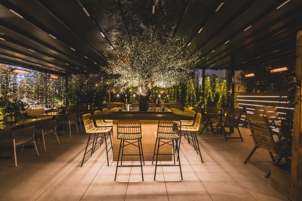 SiXTY/FoUR Cocktail Bar & Grill: Drinks in Clapham | DesignMyNight