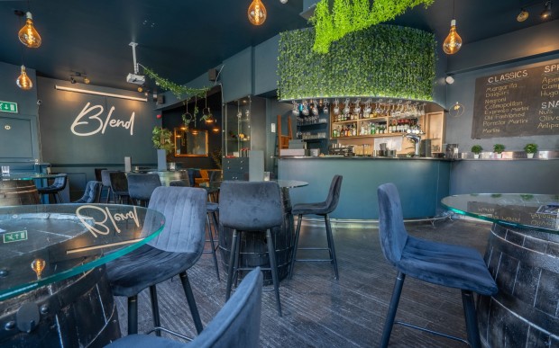 Islington Blend: Cocktail Lounge With Italian Food | DesignMyNight