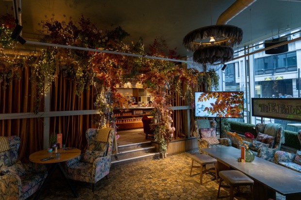 The Folly Restaurant Bar Gracechurch Street | London Bar Reviews ...