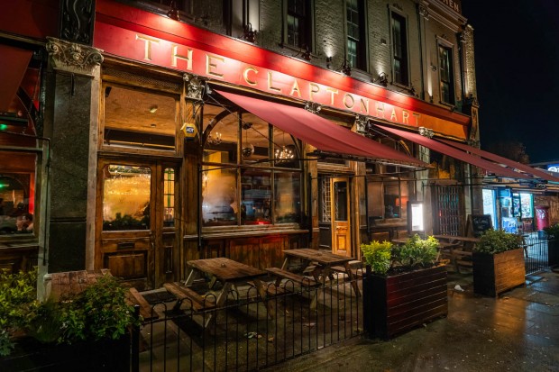 Clapton Hart: Cosy East London Pub | DesignMyNight