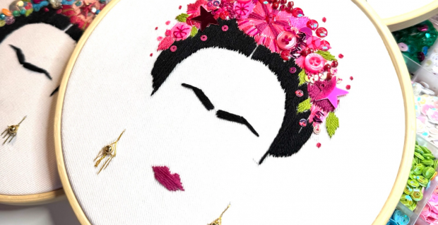 Frida Kahlo Embroidery Workshop @ Jessica de Lotz Jewellery | London Classes Reviews | DesignMyNight
