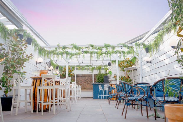 Bubba Oasis: Gorgeous Rooftop Bar In Angel | DesignMyNight