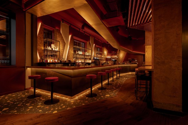 The Alchemist: Monument Theatrical Cocktail Bar | DesignMyNight