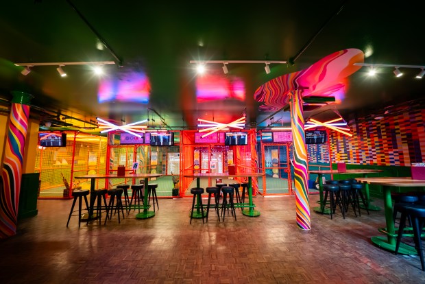 Sixes: London Bridge Cricket Bar | DesignMyNight