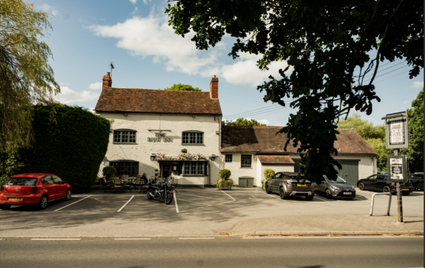 The Boot: Solihull Pub | DesignMyNight