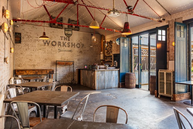 Half Moon Herne Hill | London Pub Reviews | DesignMyNight