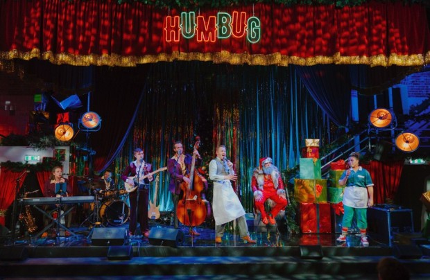 Humbug: Private Parties At London's Immersive Christmas Dive Bar ...