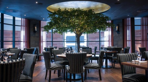 Dine: Award-Winning Brasserie In Edinburgh | DesignMyNight