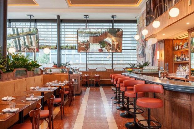 Marceline: Floating Canary Wharf Brasserie | DesignMyNight