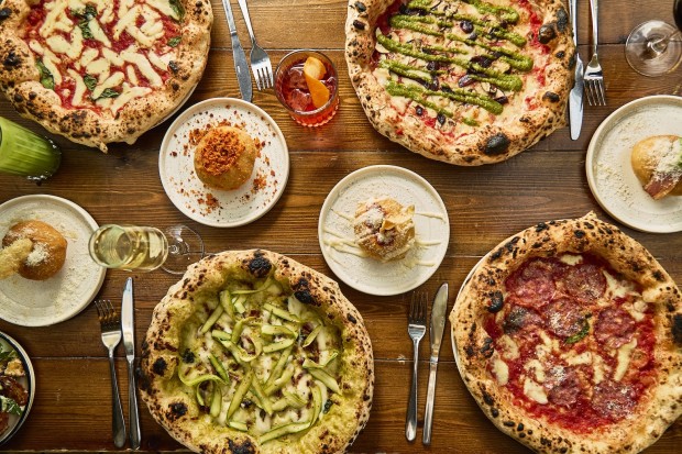 Crust Bros Covent Garden: Pizza Restaurant In London | DesignMyNight