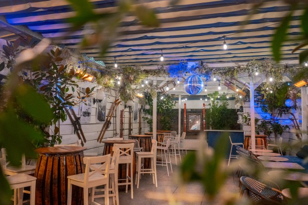 Bubba Oasis: Gorgeous Rooftop Bar In Angel | DesignMyNight