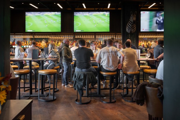 Ludo Sports & Live Lounge: Bar In Cardiff | DesignMyNight