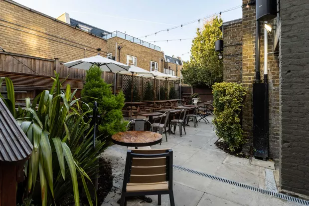Balham Bowls Club: Pub In Balham | DesignMyNight